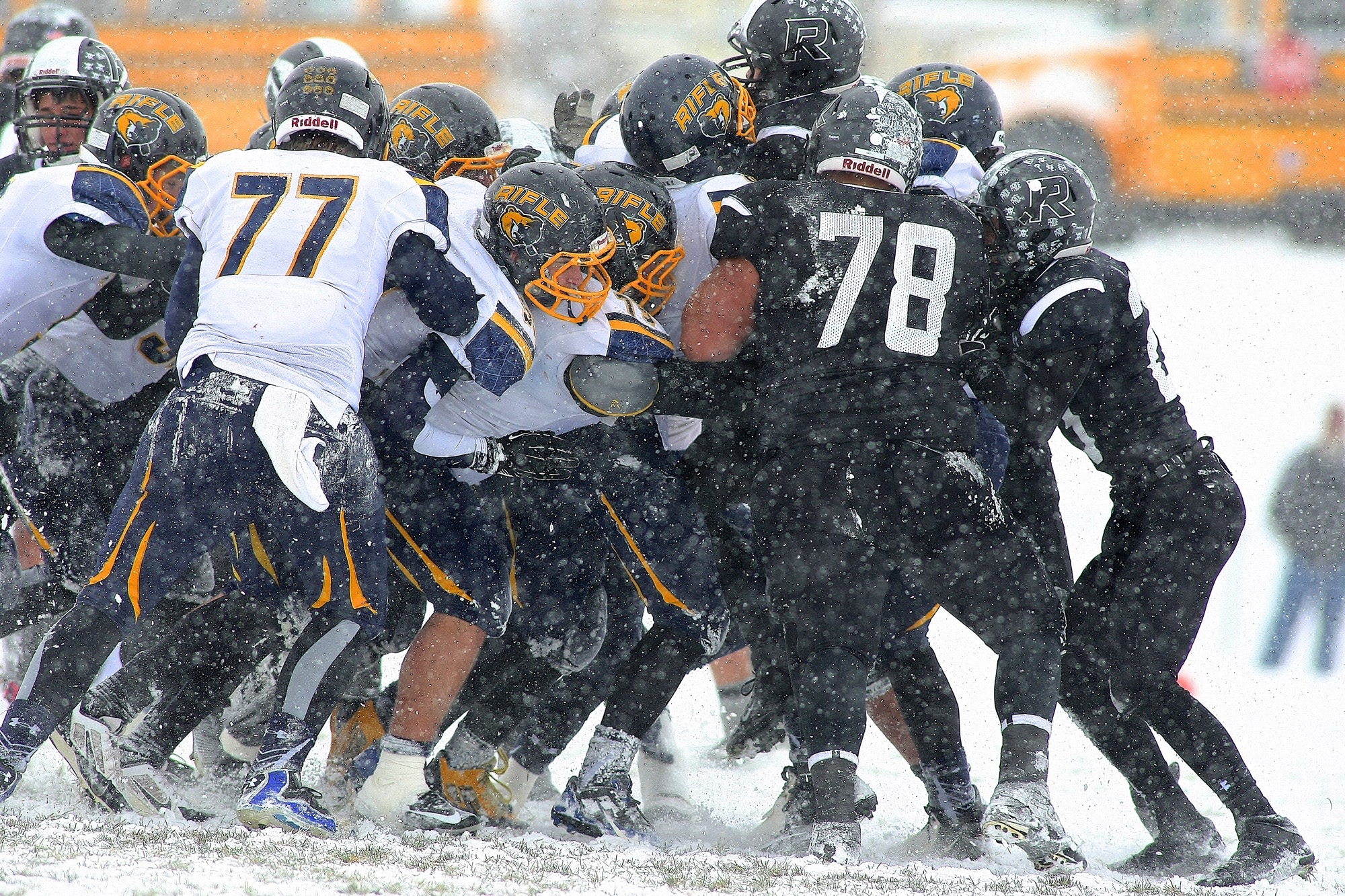 Rifle Bears Football – Home of Champions and Scholars